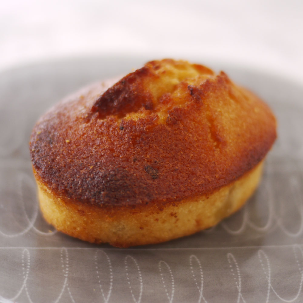 箱入OIMO フィナンシェ10個入 | OIMO（オイモ）のプレゼント・ギフト通販 | TANP（タンプ）